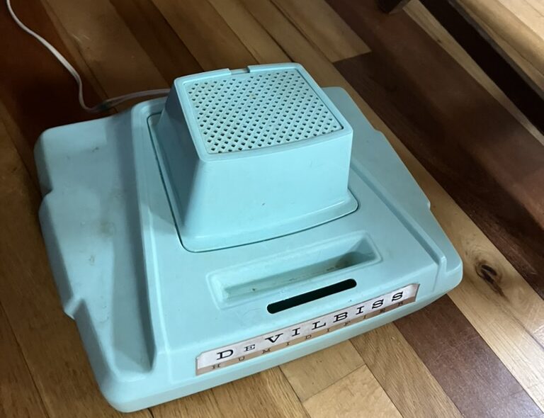 The DeVILBISS - SneezingCow.com